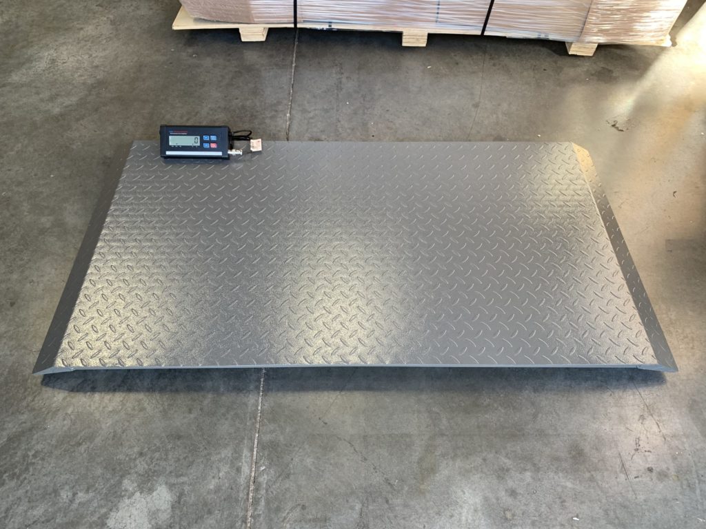 Heavy‑Duty 2000 lb Livestock Pro Plus Animal Scale